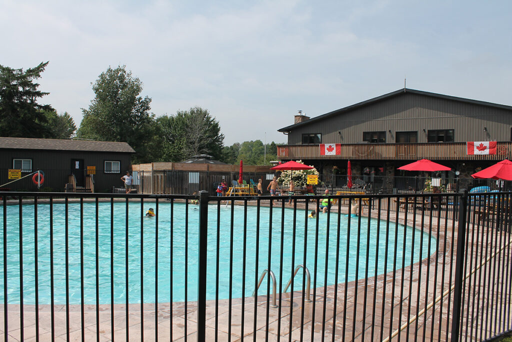 Amenities & Things to Do Near Uxbridge | Grangeways